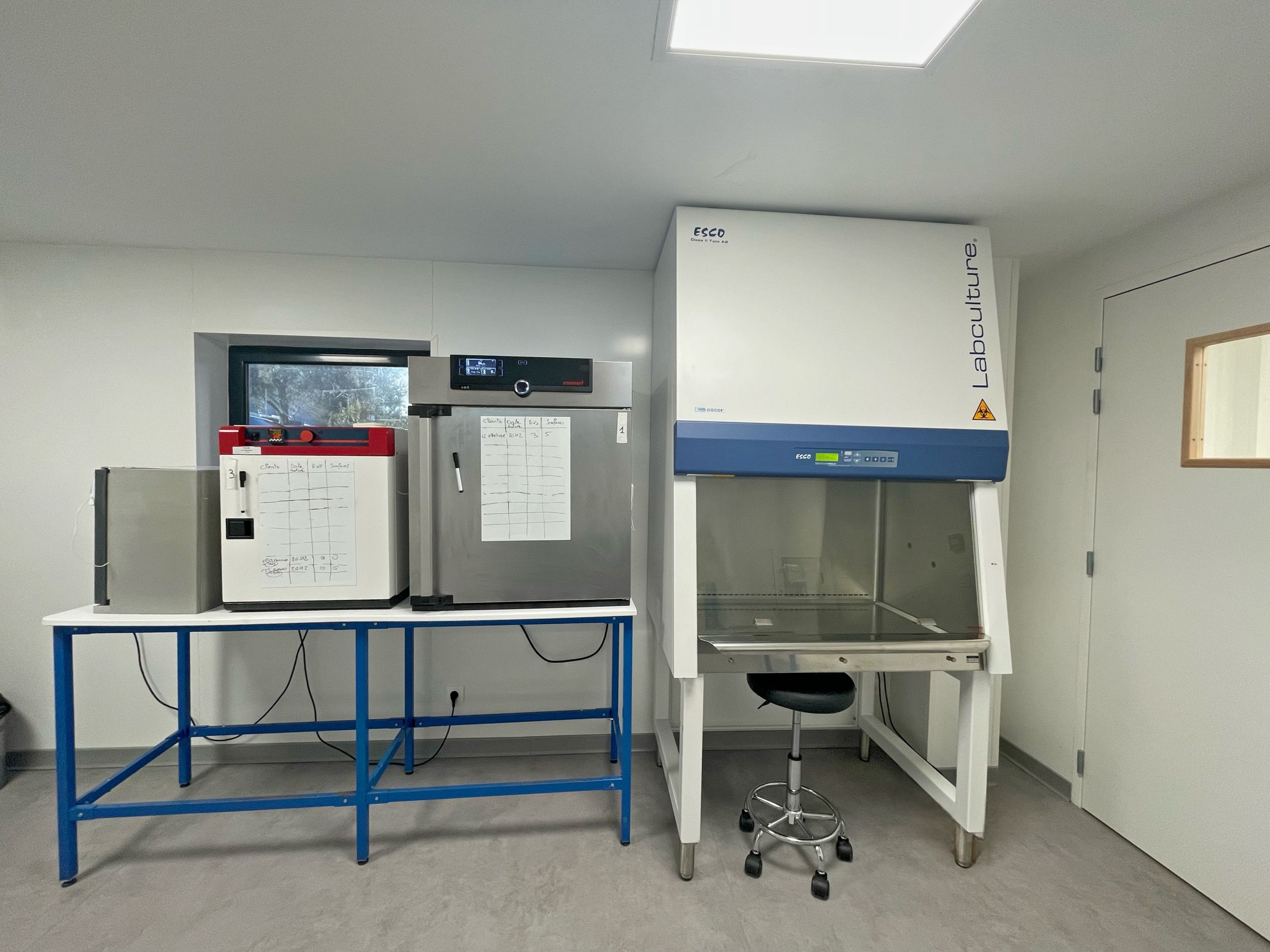 Internalisation d'un laboratoire d'analyses